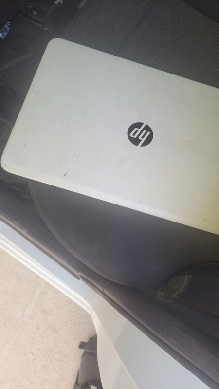 Hp notebook holati yaxshi . Ikkalasiniyam