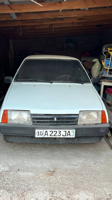Лада.       2109