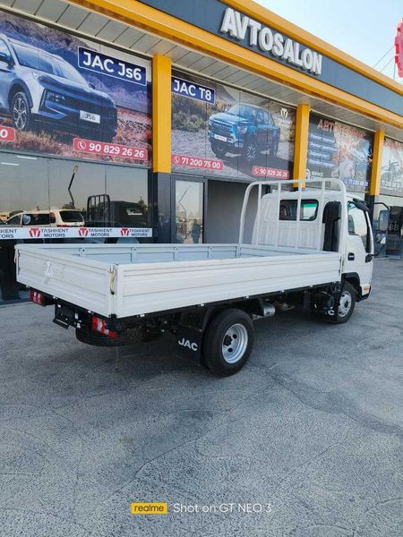 gruzavoy jac j3 5tonna