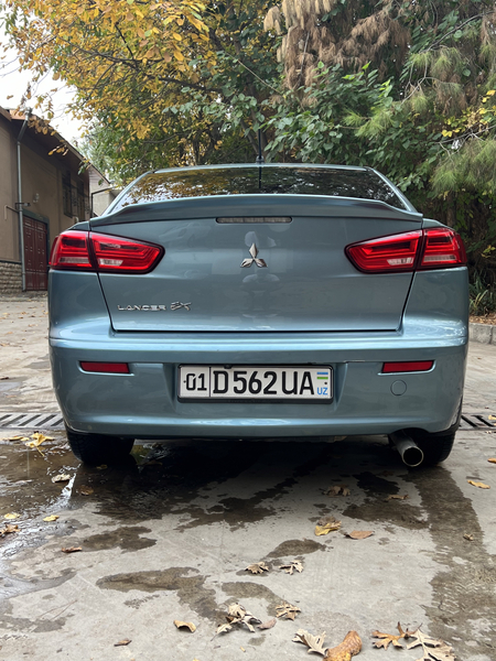 Mitsubishi Lancer x