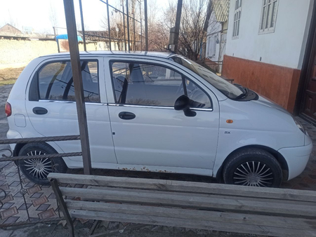 Matiz sotiladi yurib turgan moshina
