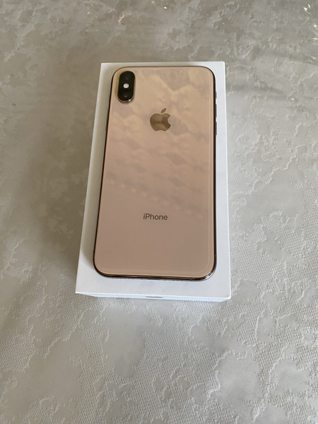 iPhone XS  Gold