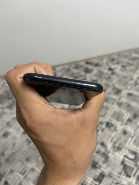 Iphone Se 2020 pachti yeng