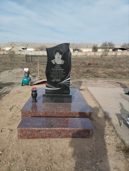 Установка памятников