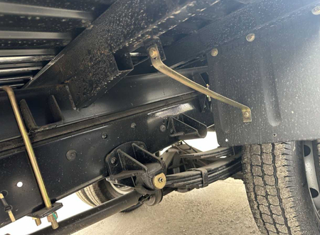 Labo yoki Shineray o'rniga BoBomotors Kama W 21