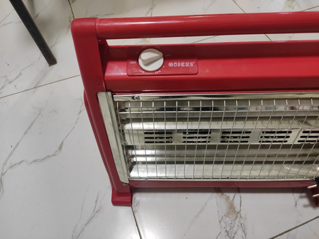 Elekrt isitkich 1600w / электронная обогревател 1600w / electrical he