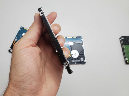 Продам 1TB (1000GB) Seagate Жёсткие диски 2.5 SATA HDD для НОУТБУКОВ.