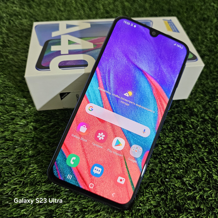 Samsung A40 sotiladi