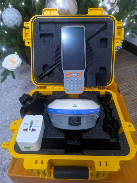 продам gnss chcnav i93
