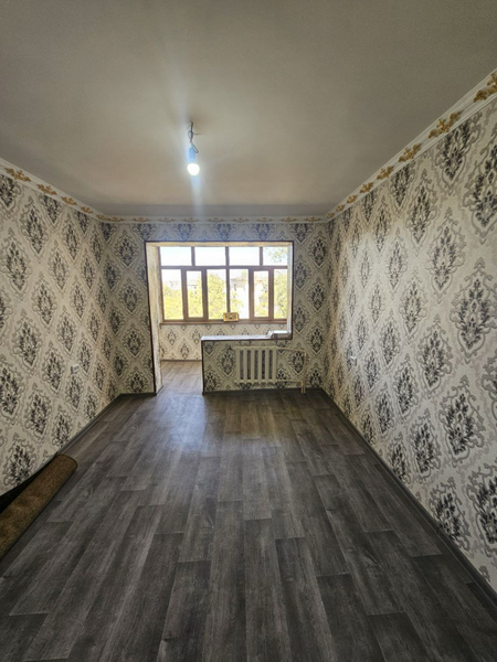 2 хонали квартира сотилади централная аптека