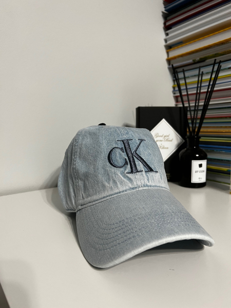 Бейсболка Calvin Klein оригинал