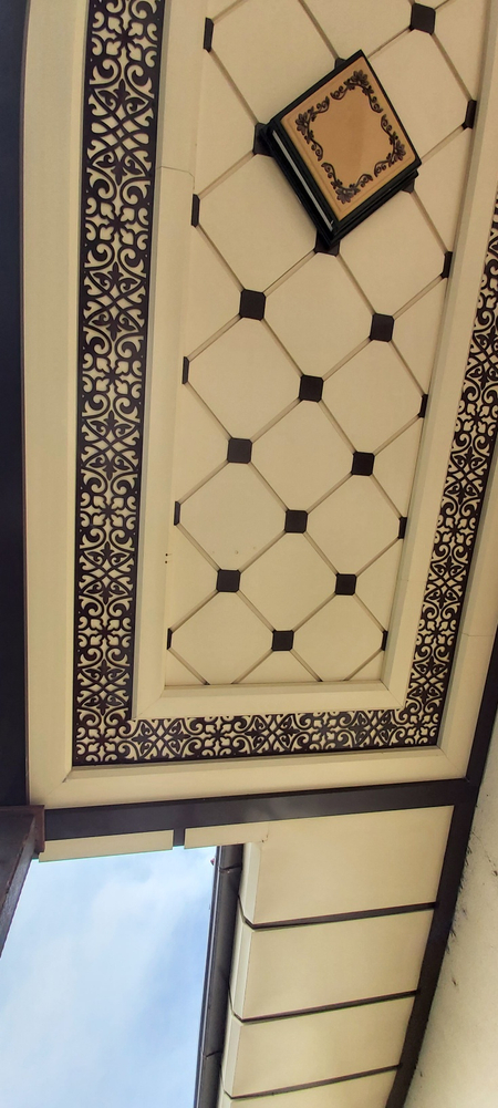Tunikabond hamma narsa ichida 10$dan boshlab