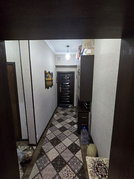 Продам квартиру рисовый 2 комнаты 1 этаж