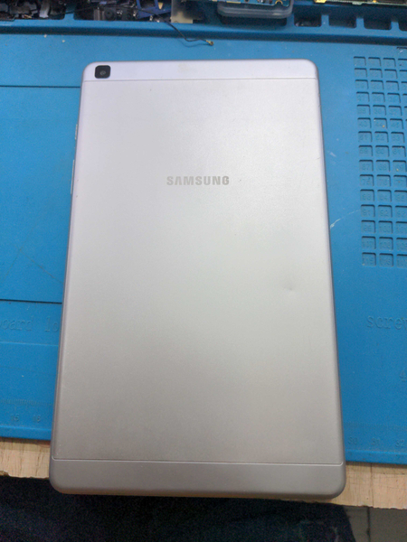Samsung Tab A 8,0 2019 srochna prodayu
