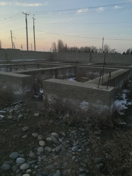 Uchaska sotiladi.
