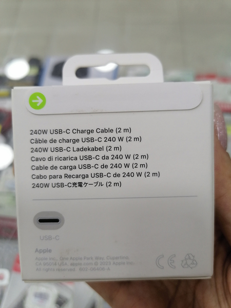 Оригинальный кабель Apple Type-C to Type-c 240w 2 м для зарядки ноутб