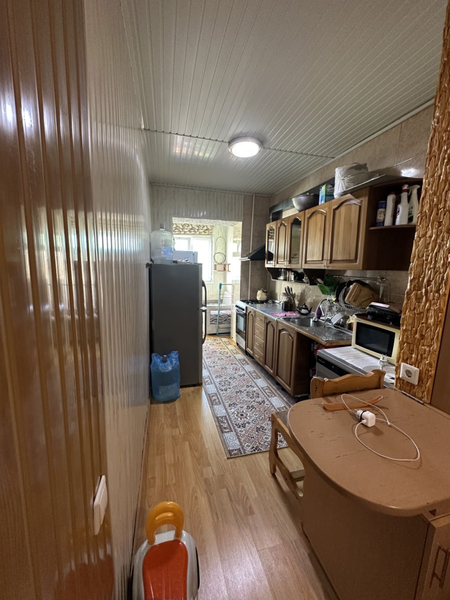 Продам квартиру 2/4/4 на Буз 2 77-серия