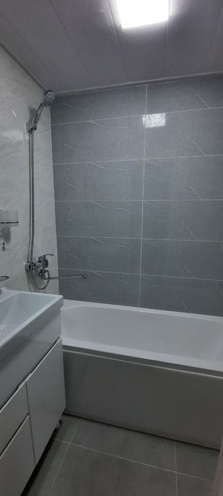 ПРОДАЁТСЯ 1/3/5- евроремонт, улучшенная планировка 53990!