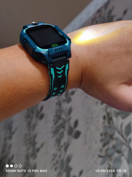 Mktab bolalari uchun sim kartalik smart watch 1 oy ishlatilgan