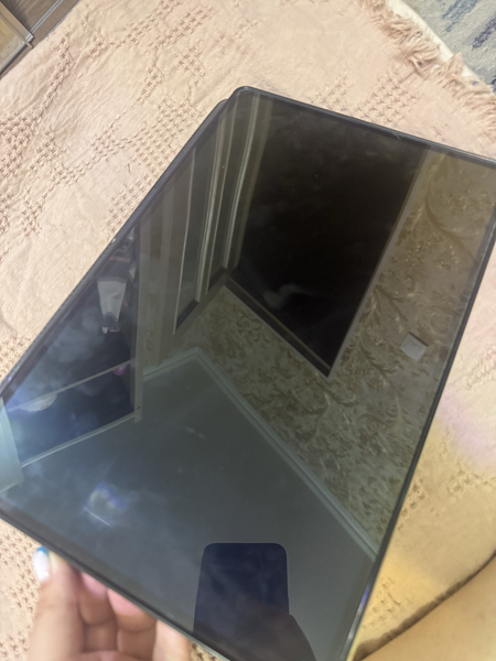 Продам планшет tab s8 ultra