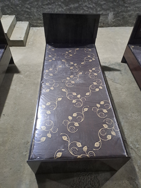 Divan 1 kishilik