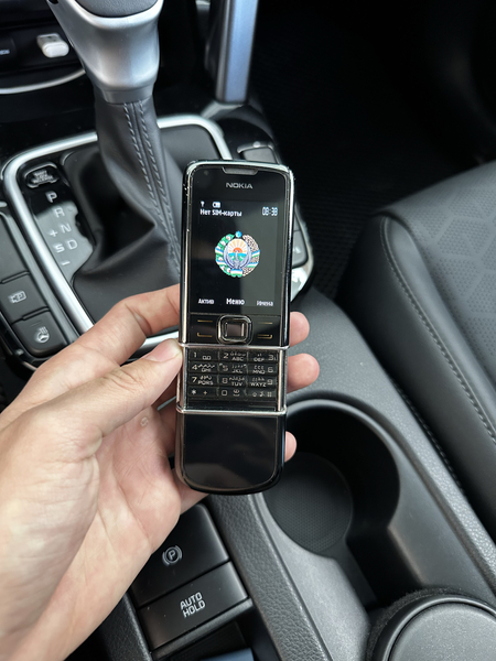 Nokia 8800 sappheri black