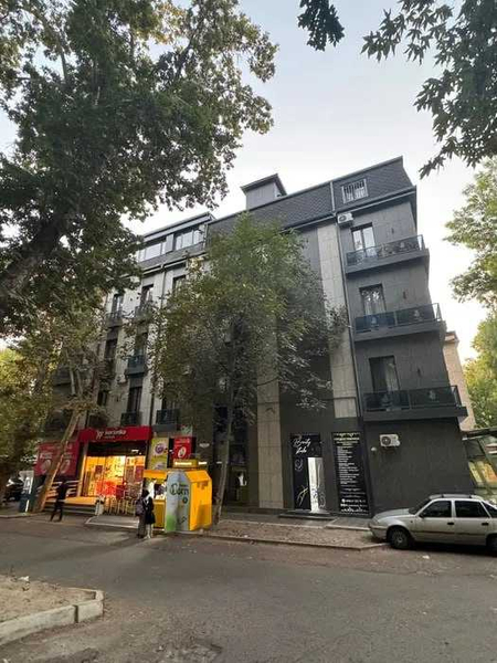 Двушка студийная в центре около парка Анхор под ключ есть лифт!`