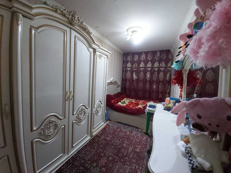 Юнусабад 7 квартал. Продается квартира 2/1/4