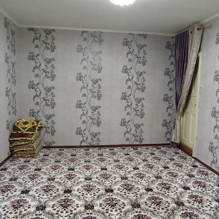2 сотихли 3 хонадан иборат ховли жихозлари билан сотилади. Мулжал Шейх