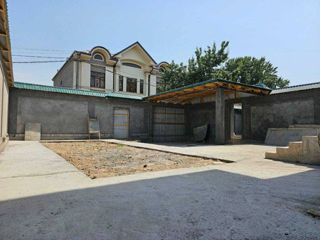 Продается Евро дом на Центре Луначарского  450м2