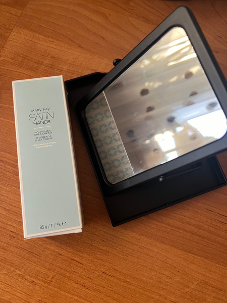 Зеркало и крем для рук Mary kay