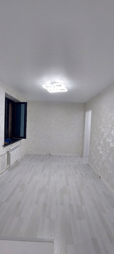 Мирзо Улугбек массив феруза 2/2/4 балкон 2*6