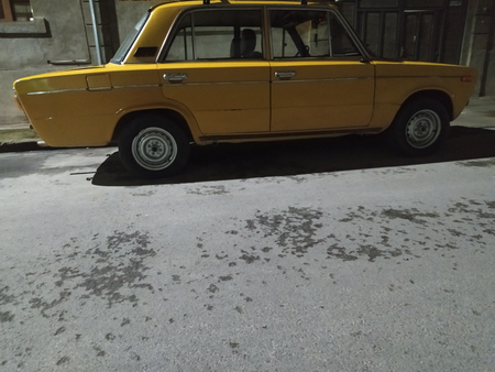 ВАЗ 2106 Жигарранг золотоеруно 1978