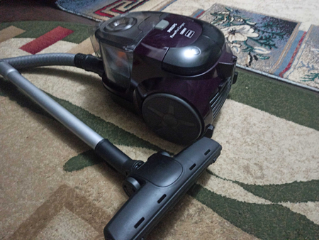 Пылесос PHILIPS в хорошем состоянии