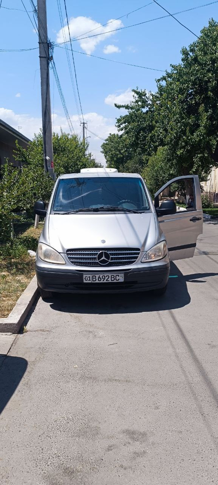 Mersedes Vito sotiladi refrijerator xolati yaxshi
