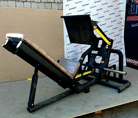 Trenajer turlihil fitness club uchu ishlabcikaris