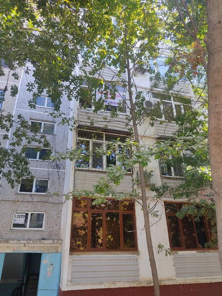 Срочно Продаётся Квартира 3х КОМ