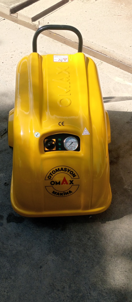 Karcher va pena aparatlari sotiladi OMAX