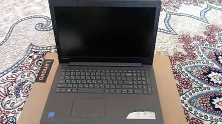 Noutbuk Lenova ideapat