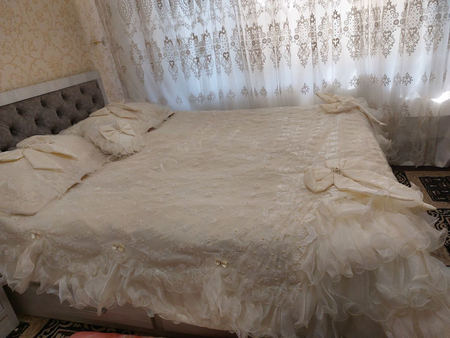 Pakrival qaymoq rang