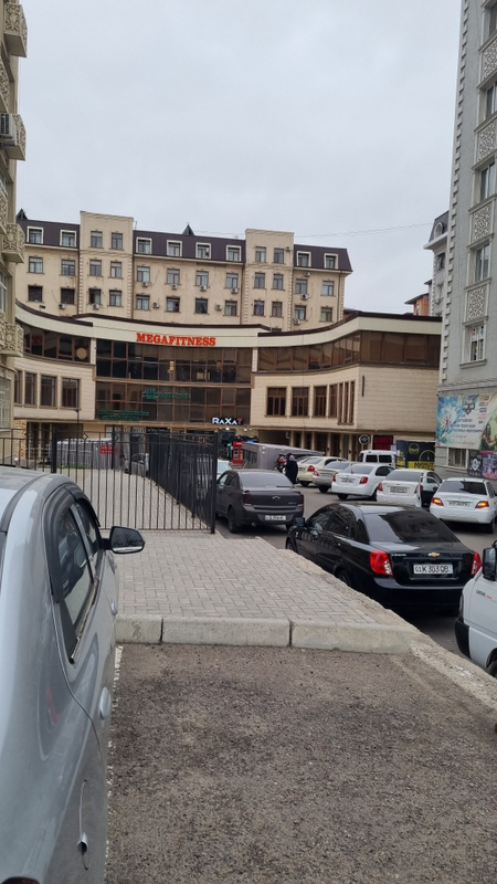 Сдам в аренду нежилое помещение с новым ремонтом,  отдельный вход 60м2