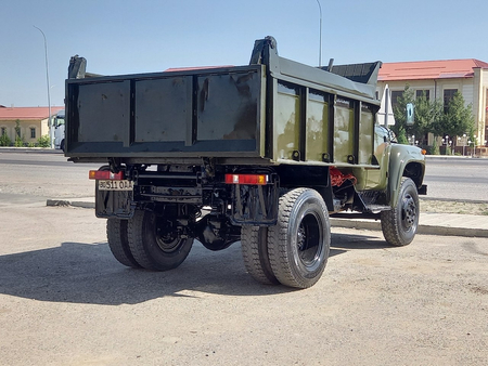 Zil 84 yil balon akumlator yangi polni qilingan xammasi yangi