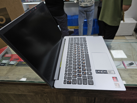 Lenovo Ideapad Ryzen 3 для IT, Photoshop, Corel, trading.