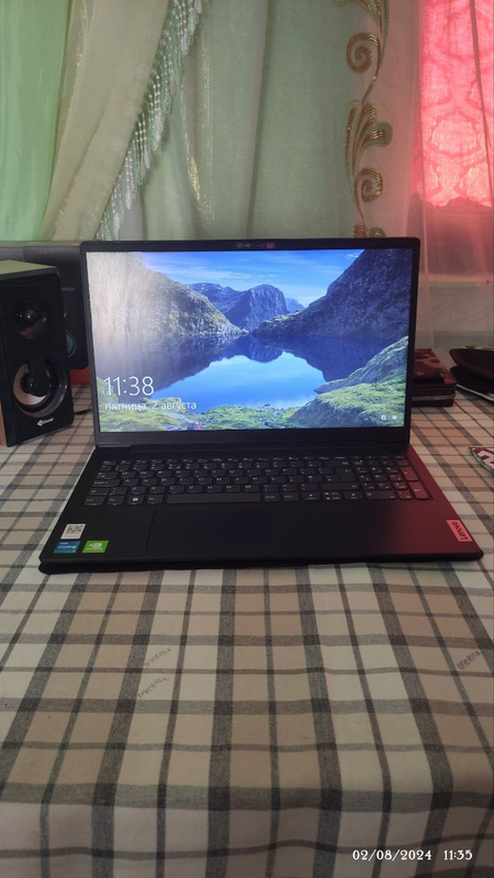 Lenova Intel Core i3