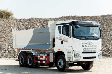 Самосвал FAW JH6