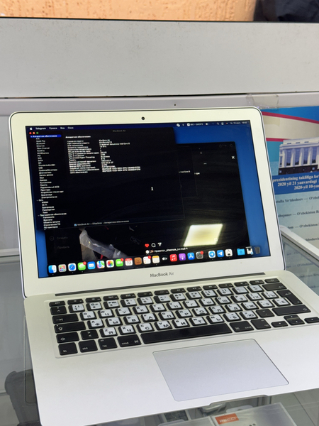 Macbook 222$ ideal