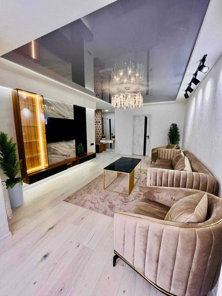 Бобура 2/3/4 высокопотолочка, Luxury, парк Бобура