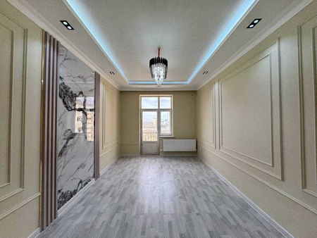 3 xonali 80m² 7-qavat sotiladi