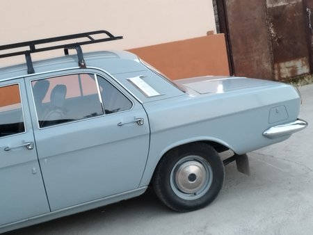 Vaz 24-01 sotiladi