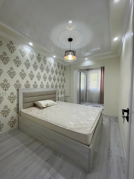 Продам 2/2/4 Буюк Ипак йули 171 школа саехат макро